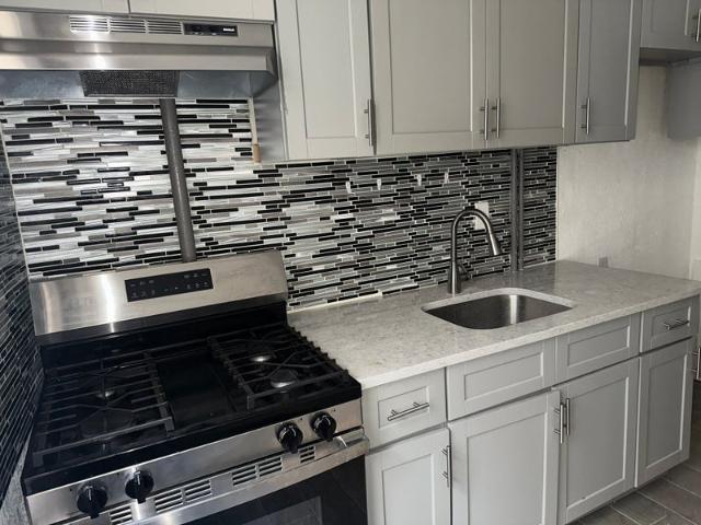 Brand New 1BR,H+HW,Renovated Kit+BathNr Lt RailBus