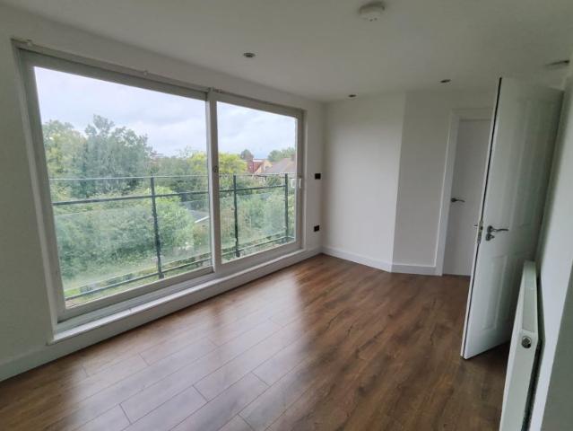 Brand New 2 Bedroom Flat in Finchley
