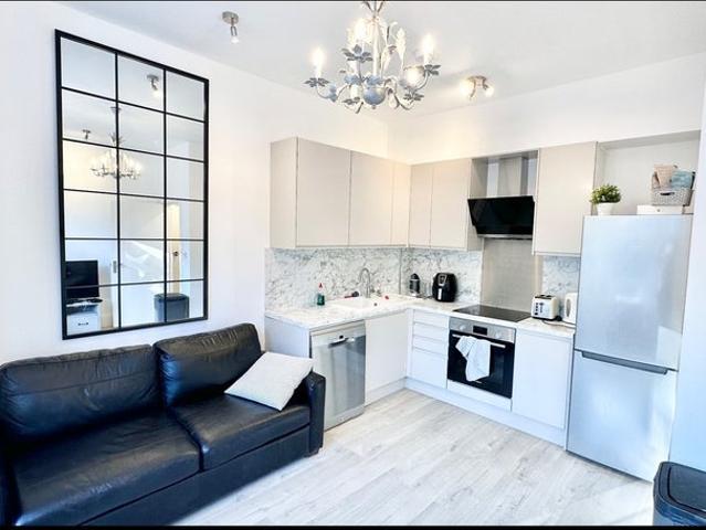Brand new 2 beds flat in Shepherd’s Bush