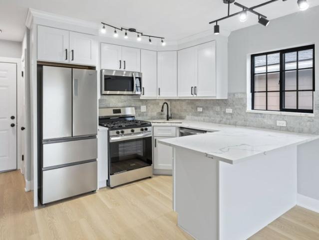 BRAND NEW CONSTRUCTION CONTEMPORARY FARM HOUSE IN