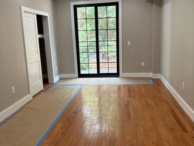 BRAND NEW CONSTRUCTION SUNNY MASSIVE QUIET