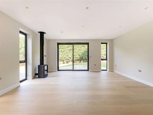 Brand new contemporary four bedroom home in a stunning rural location