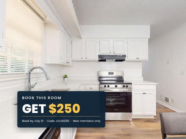 BRAND NEW • Cleaning Service • Fast WiFi • 2 fri