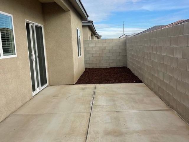 Brand new apt home in NE near city in the hills 3 Bedroom Apartment for Rent at 9802 Krista Vineyard Way, Bakersfield, CA 93306