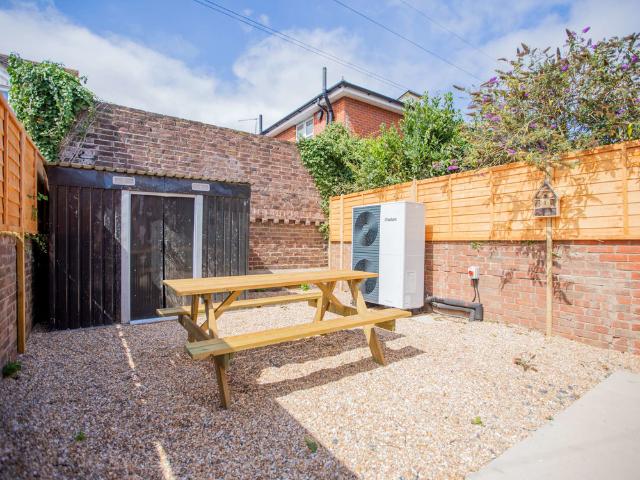 Brand New Eco Friendly HMO Room 7