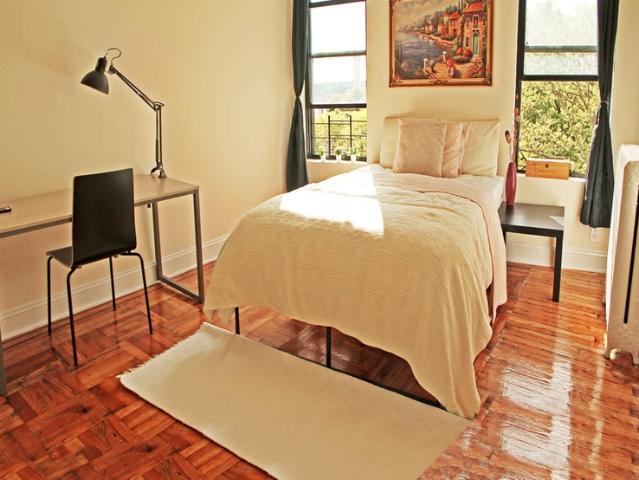 BRAND NEW FURNISHED ROOMS STUDENTS HOUSING