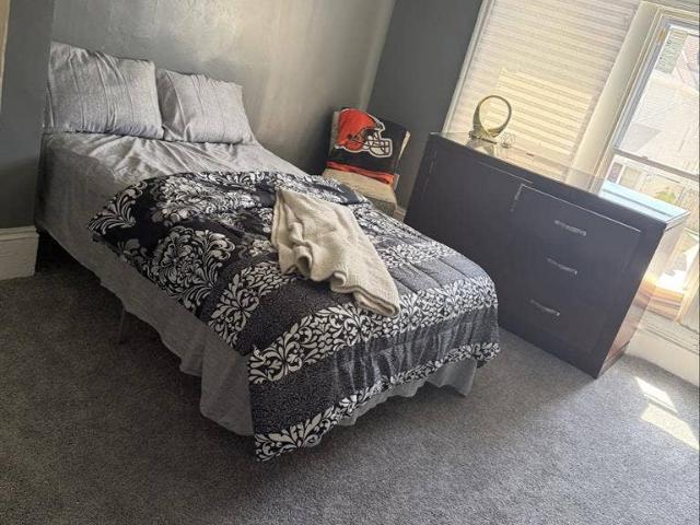 Brand new house rooms available