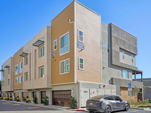 Brand New Home in Tustin, CA. 3 Bed, 3 Bath