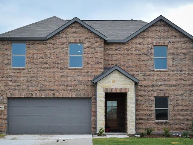 Brand New Home in Van Alstyne, TX. 4 Bed, 3 Bath