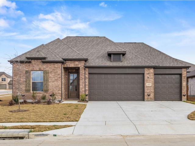 Brand New Home in Van Alstyne, TX. 3 Bed, 2 Bath