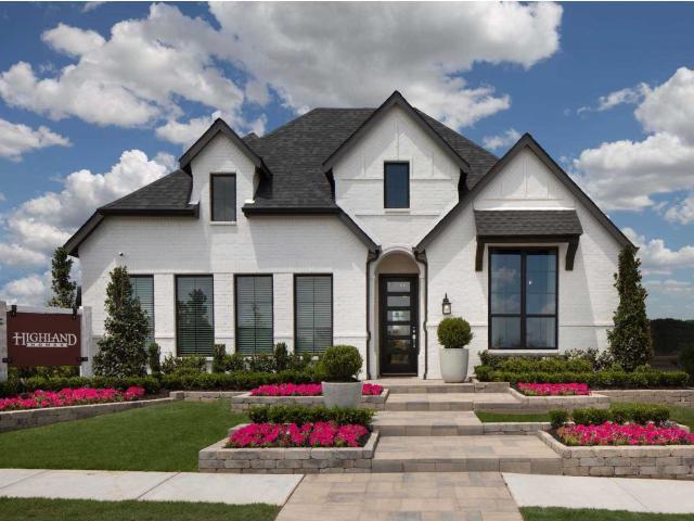 Brand New Home in Van Alstyne, TX. 3 Bed, 2 Bath