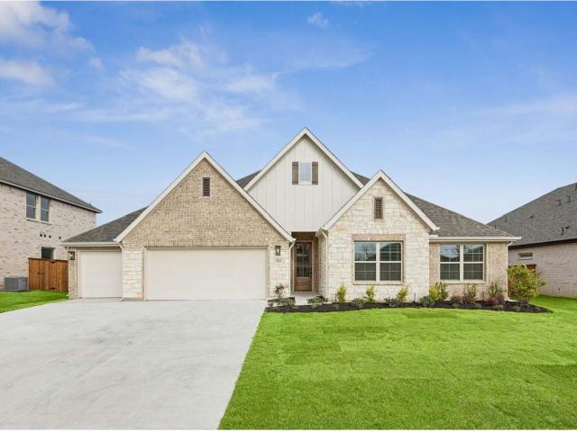 Brand New Home in Waxahachie, TX. 4 Bed, 2 Bath
