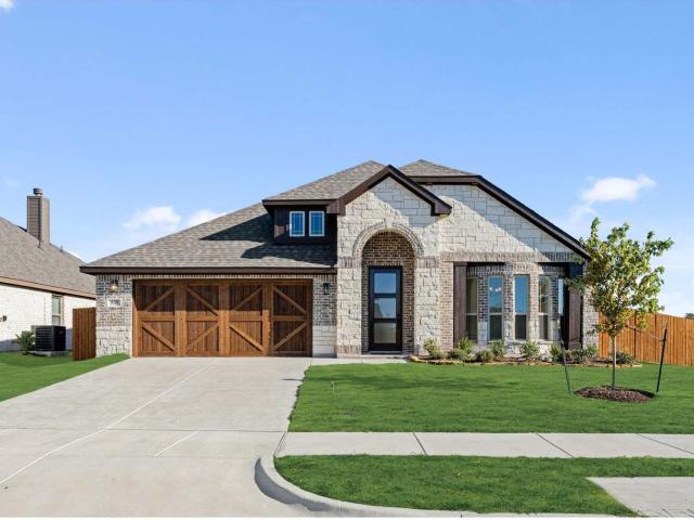Brand New Home in Waxahachie, TX. 4 Bed, 3 Bath
