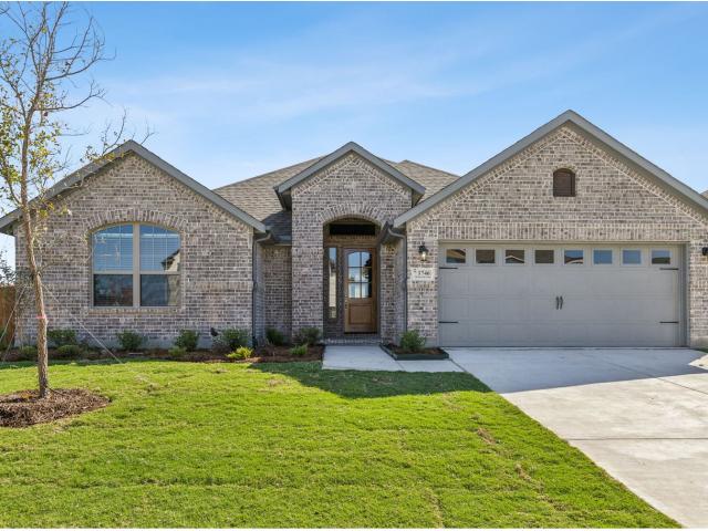 Brand New Home in Waxahachie, TX. 4 Bed, 3 Bath