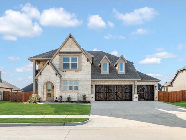 Brand New Home in Waxahachie, TX. 4 Bed, 3 Bath