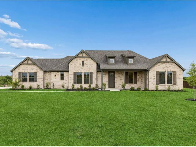 Brand New Home in Waxahachie, TX. 4 Bed, 3 Bath