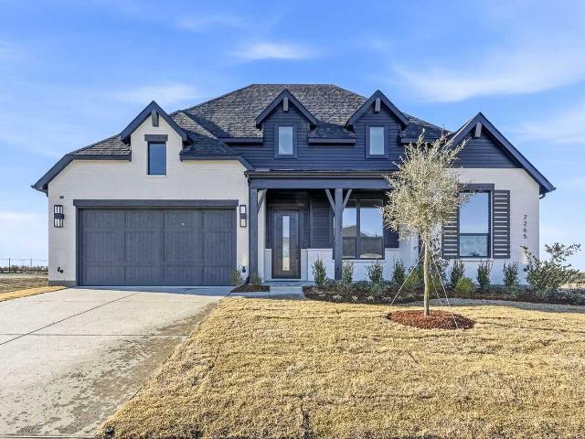 Brand New Home in Waxahachie, TX. 4 Bed, 4 Bath