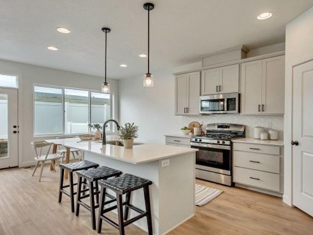 Brand New Home in West Jordan, UT. 4 Bed, 2 Bath