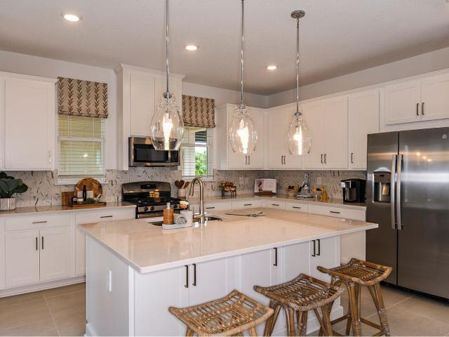 Brand New Home in Winter Garden, FL. 4 Bed, 4 Bath