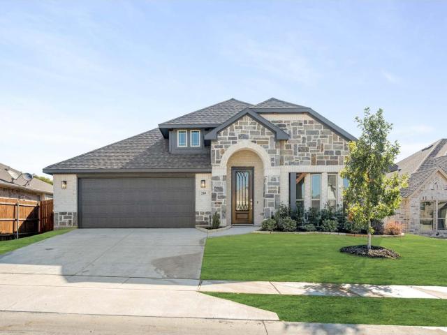 Brand New Home in Alvarado, TX. 4 Bed, 3 Bath