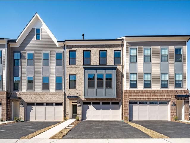Brand New Home in Ashburn, VA. 3 Bed, 3 Bath