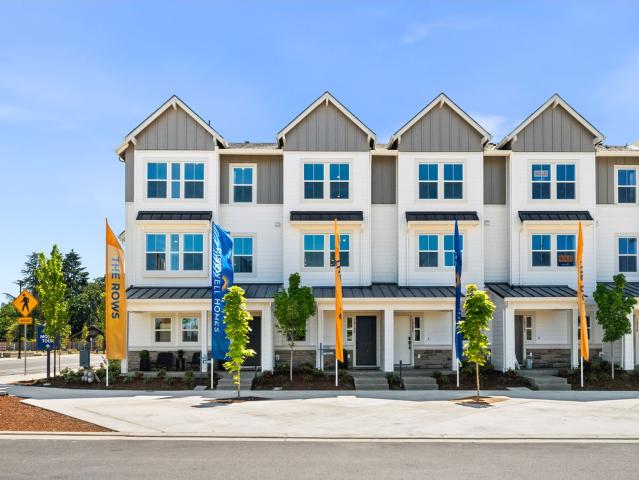 Brand New Home in Beaverton, OR. 2 Bed, 2 Bath