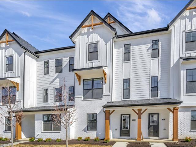 Brand New Home in Brownsburg, IN. 3 Bed, 3 Bath
