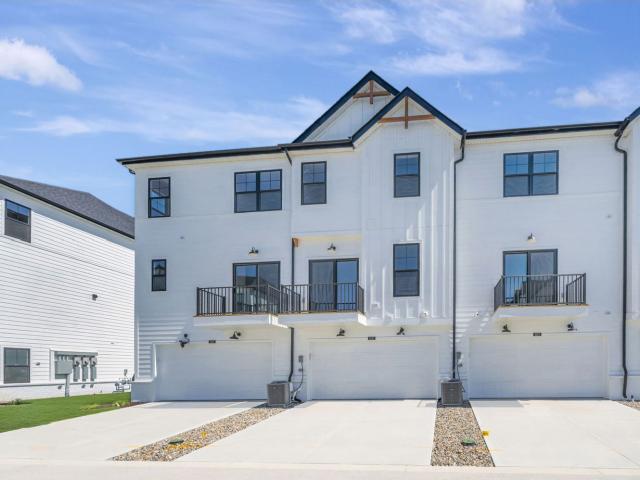 Brand New Home in Brownsburg, IN. 3 Bed, 3 Bath