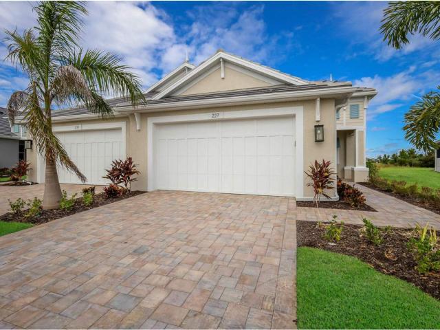 Brand New Home in Bradenton, FL. 2 Bed, 2 Bath