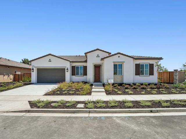 Brand New Home in Brentwood, CA. 4 Bed, 3 Bath