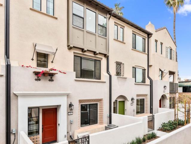 Brand New Home in Burbank, CA. 4 Bed, 3 Bath