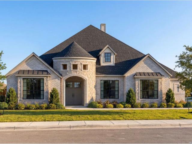 Brand New Home in Castroville, TX. 5 Bed, 4 Bath