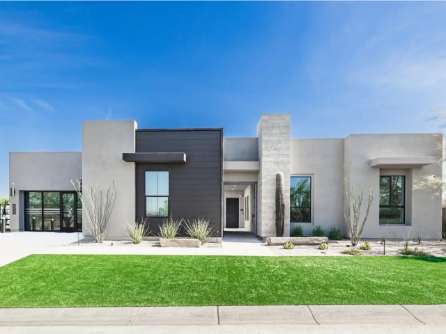 Brand New Home in Cave Creek, AZ. 4 Bed, 4 Bath