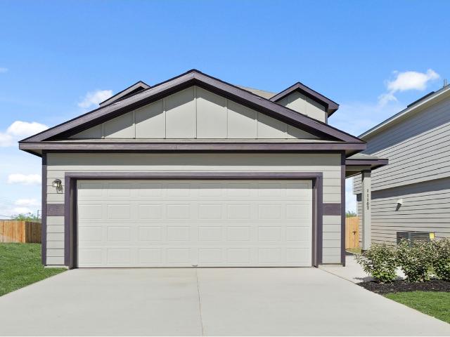 Brand New Home in Converse, TX. 4 Bed, 2 Bath
