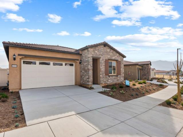 Brand New Home in Corona, CA. 2 Bed, 2 Bath