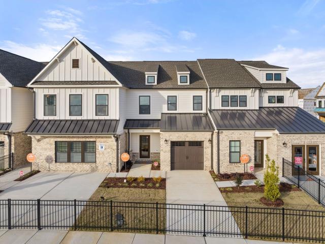 Brand New Home in Clayton, NC. 3 Bed, 4 Bath