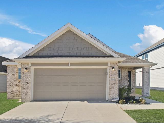 Brand New Home in Crowley, TX. 3 Bed, 2 Bath