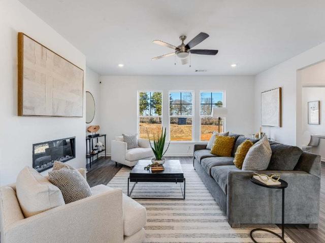 Brand New Home in Cumming, GA. 4 Bed, 3 Bath
