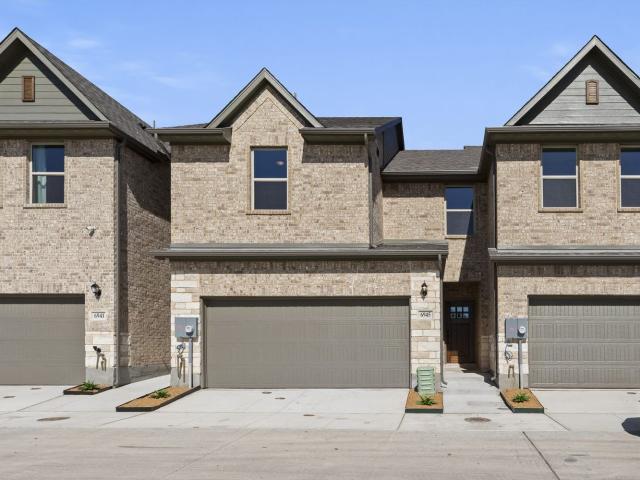 Brand New Home in Dallas, TX. 3 Bed, 2 Bath