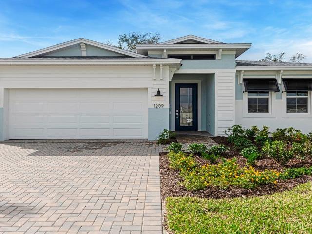 Brand New Home in Deland, FL. 2 Bed, 2 Bath