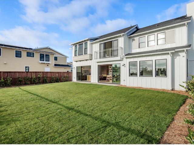 Brand New Home in Encinitas, CA. 4 Bed, 4 Bath