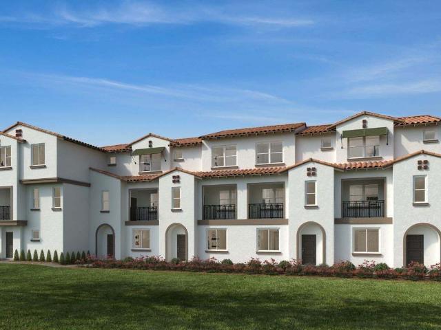 Brand New Home in Escondido, CA. 2 Bed, 2 Bath