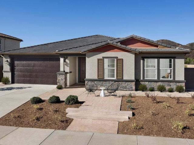 Brand New Home in Escondido, CA. 4 Bed, 2 Bath