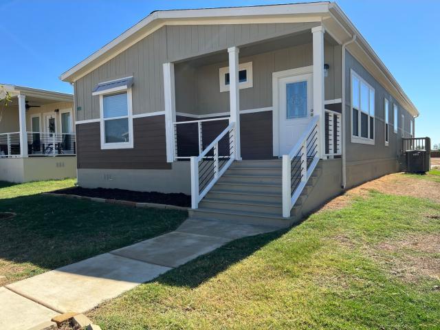 Brand New Home in Euless, TX. 4 Bed, 2 Bath