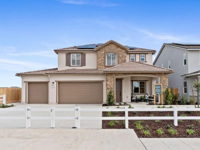 Brand New Home in Fowler, CA. 4 Bed, 3 Bath