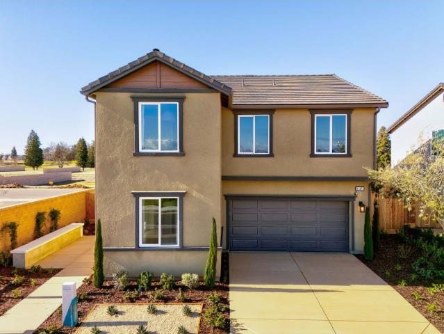 Brand New Home in Fresno, CA. 5 Bed, 3 Bath