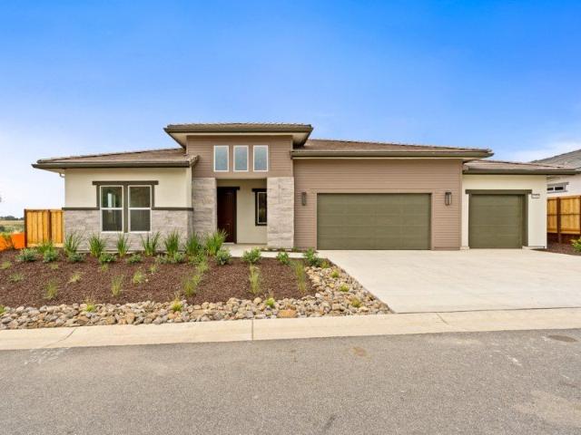 Brand New Home in Friant, CA. 4 Bed, 3 Bath