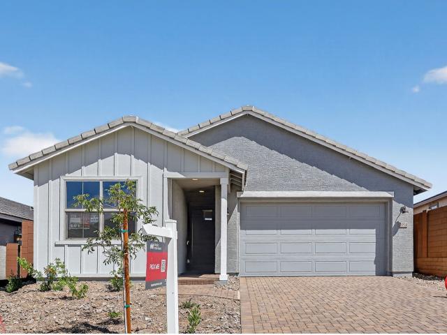Brand New Home in Goodyear, AZ. 4 Bed, 3 Bath