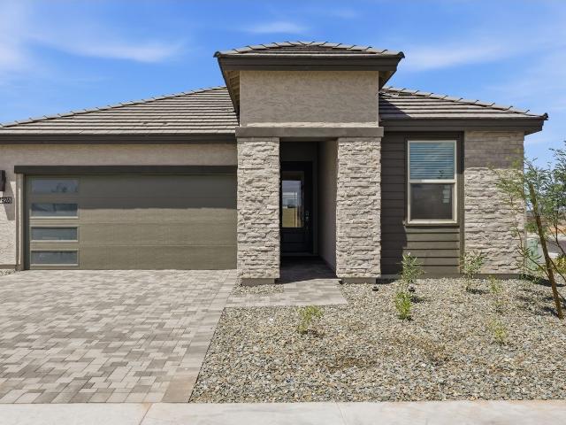 Brand New Home in Glendale, AZ. 4 Bed, 3 Bath