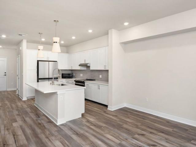 Brand New Home in Kenmore, WA. 1 Bed, 1 Bath